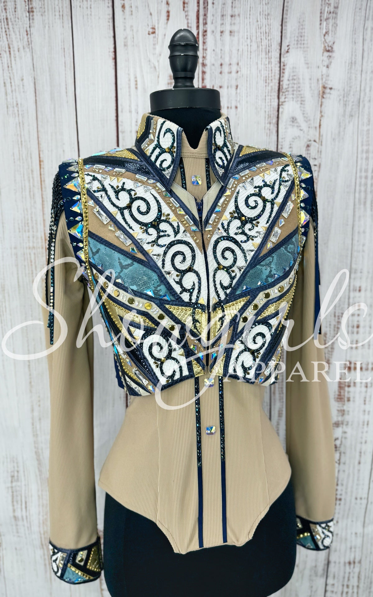 LINDSEY JAMES – Showgirls Apparel